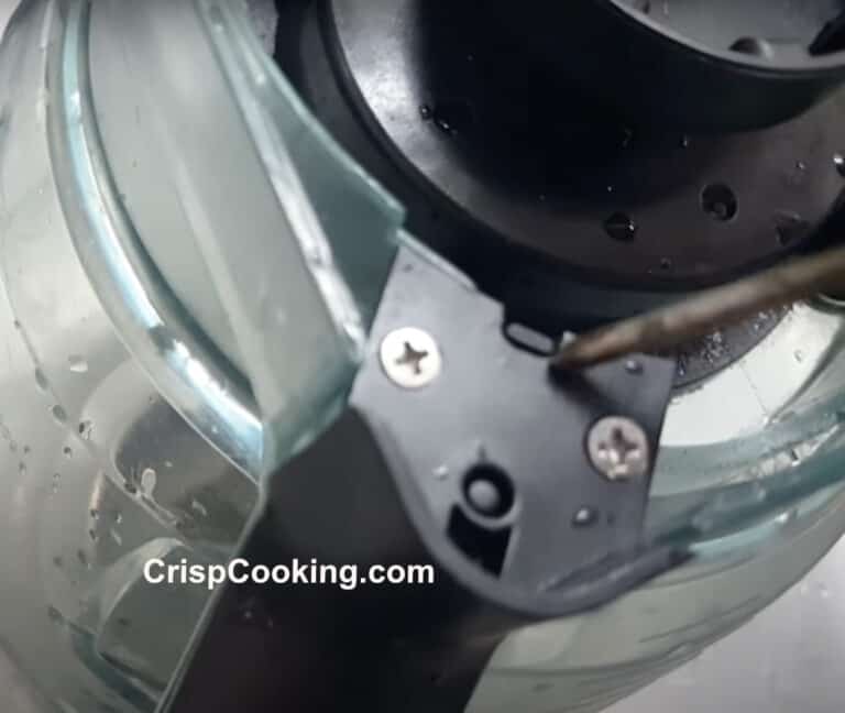 How to Clean a Ninja Blender - Simple Guide with 25 Photos - Crisp Cooking